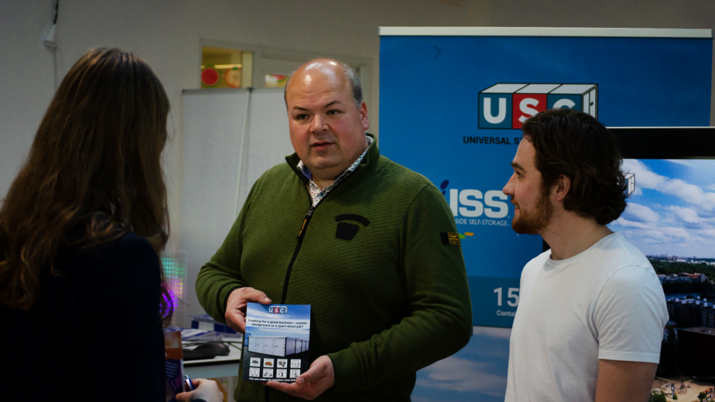 Twente University & Universal Storage Containers, an excellent ...